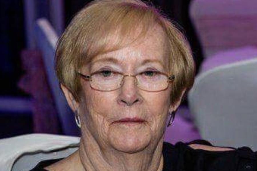 Funeral Notice for Mrs Pamela Smith