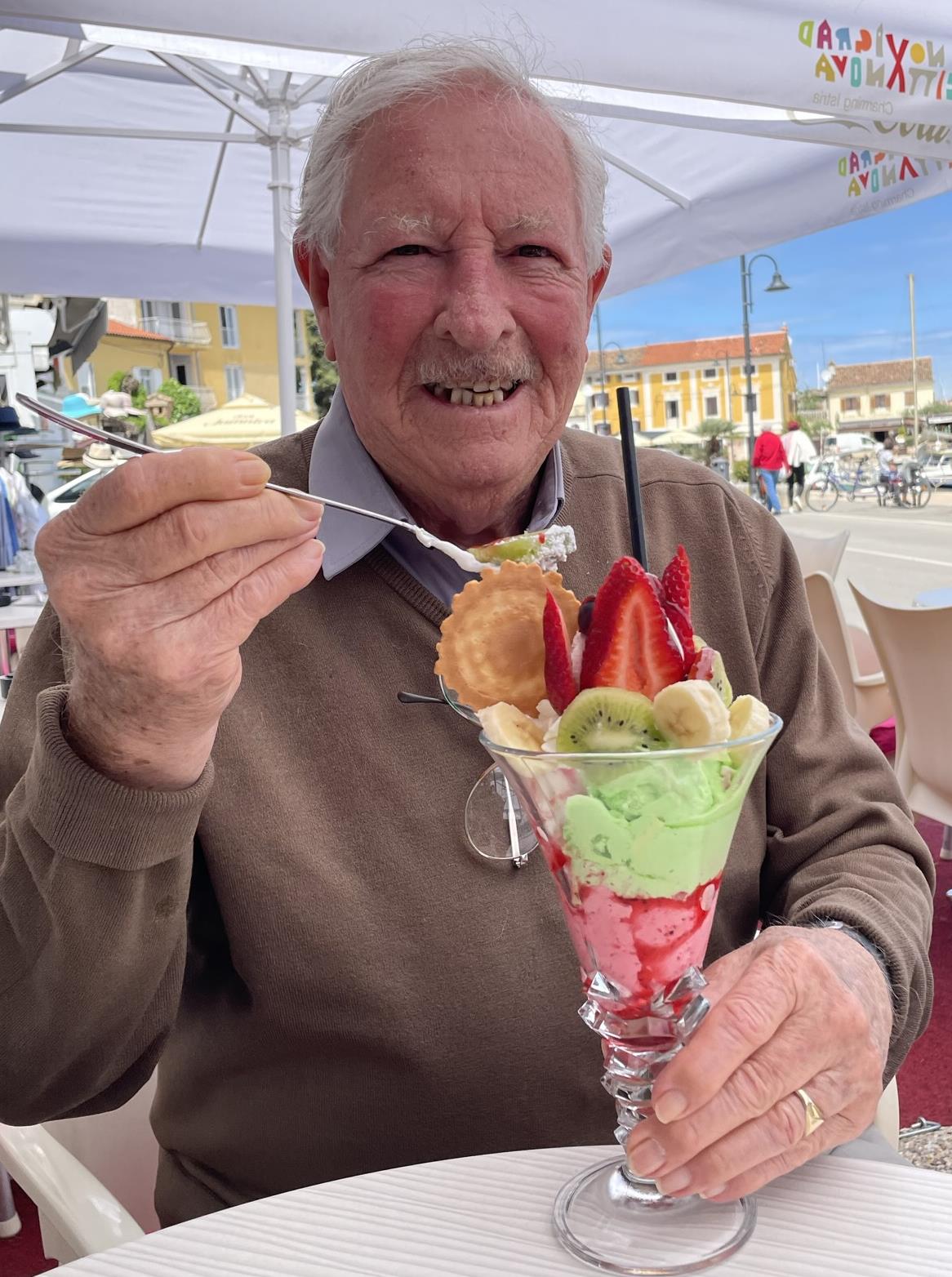 Funeral Notice for Mr Donald Sims