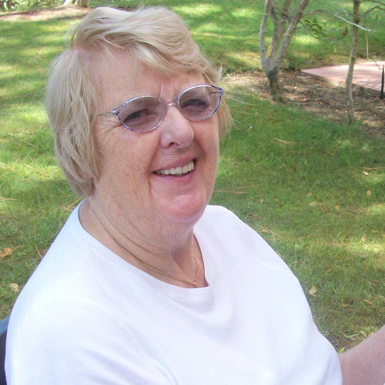 Funeral Notice for Mrs Phyllis Naylor