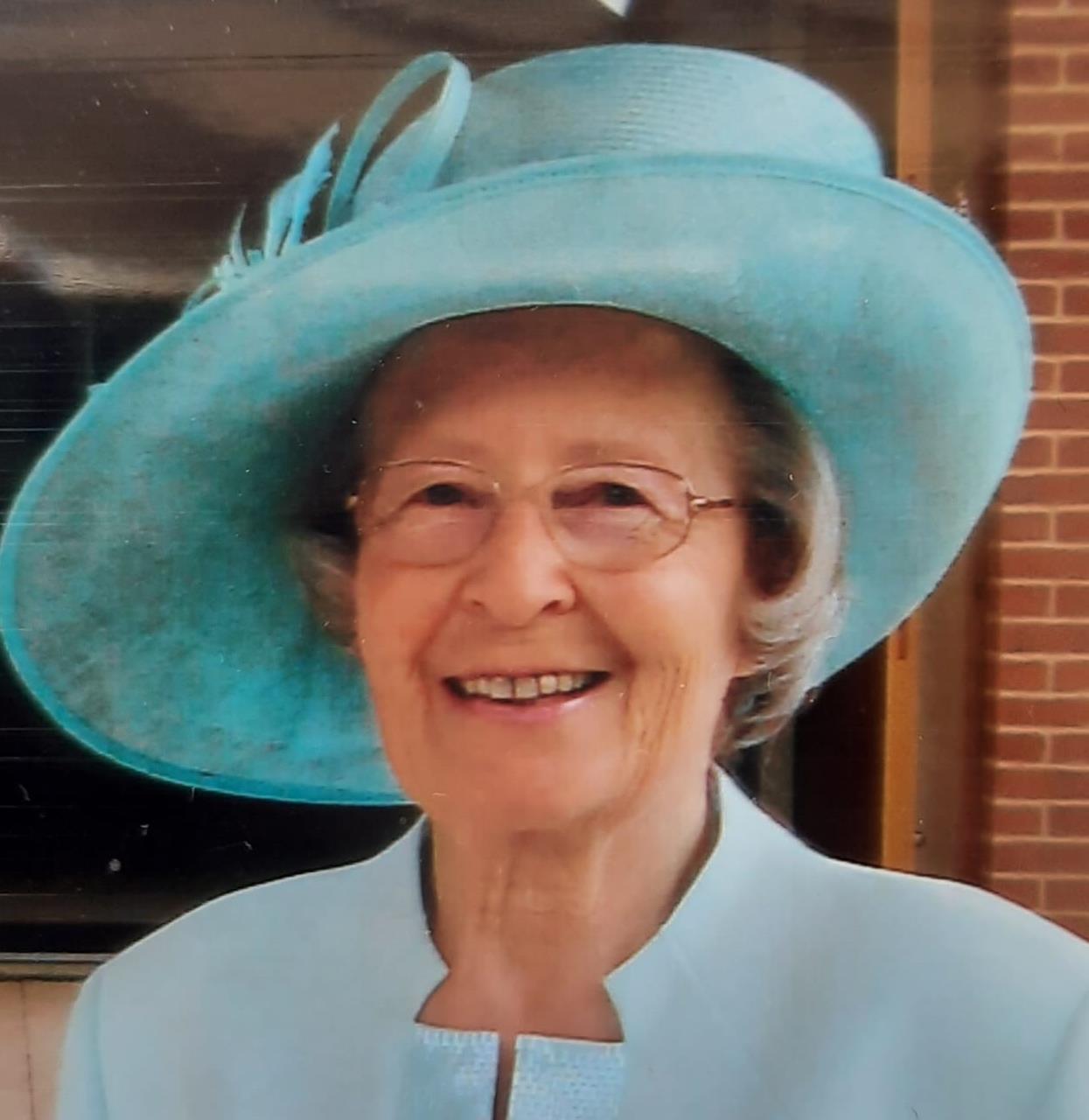 Funeral Notice for Mrs Paula Mary Young