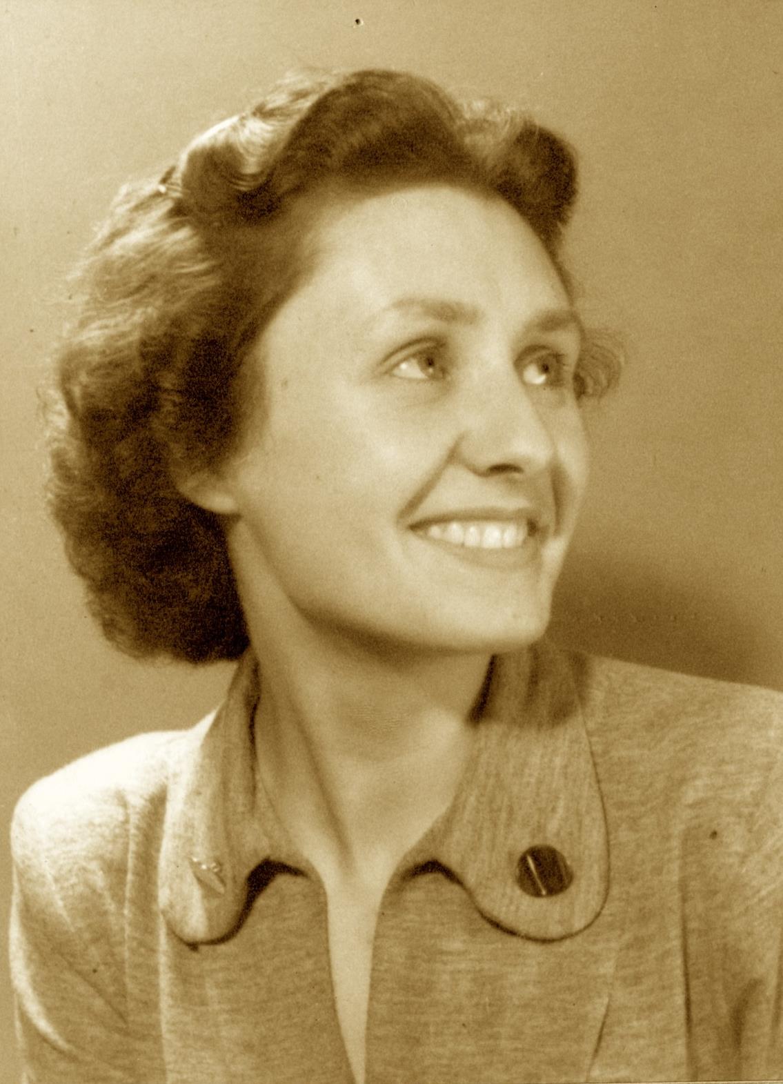 Funeral Notice for Peggy Saunders