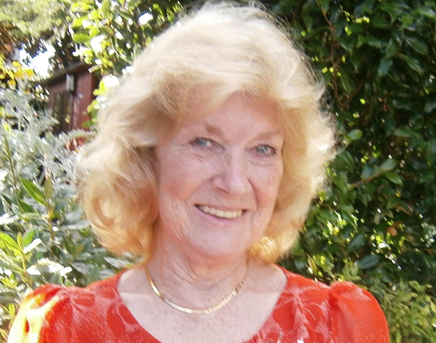 Funeral Notice for Mrs Sadie Anne Horsley