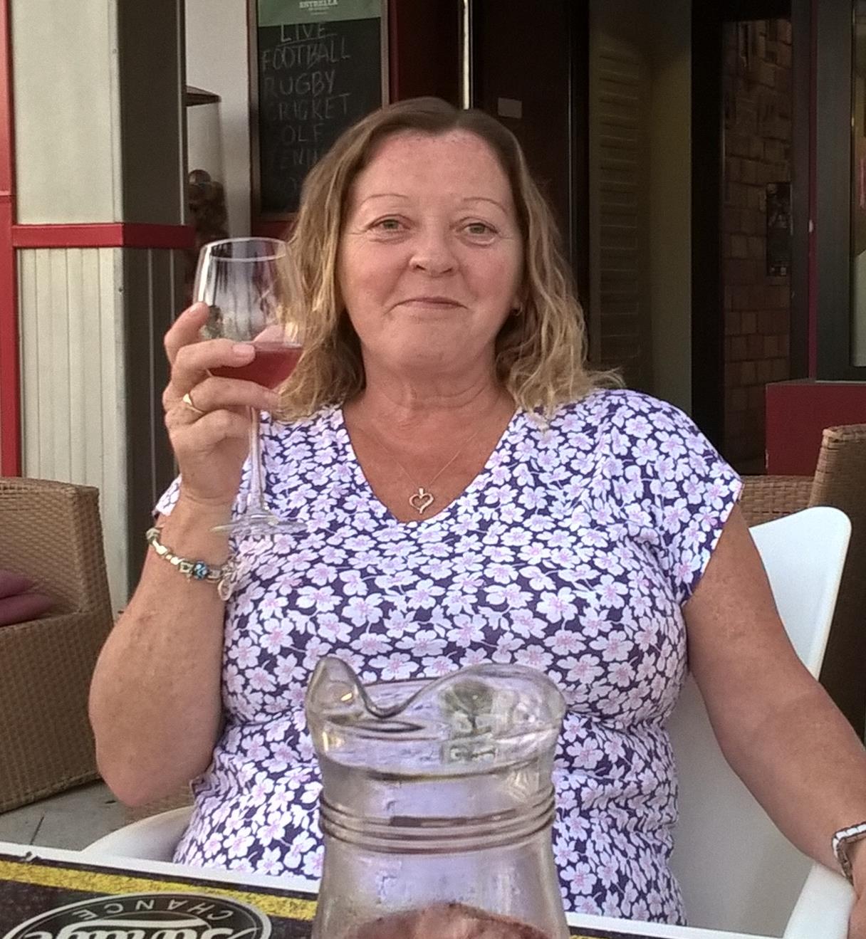 Funeral Notice for Mrs Dawn Aldred