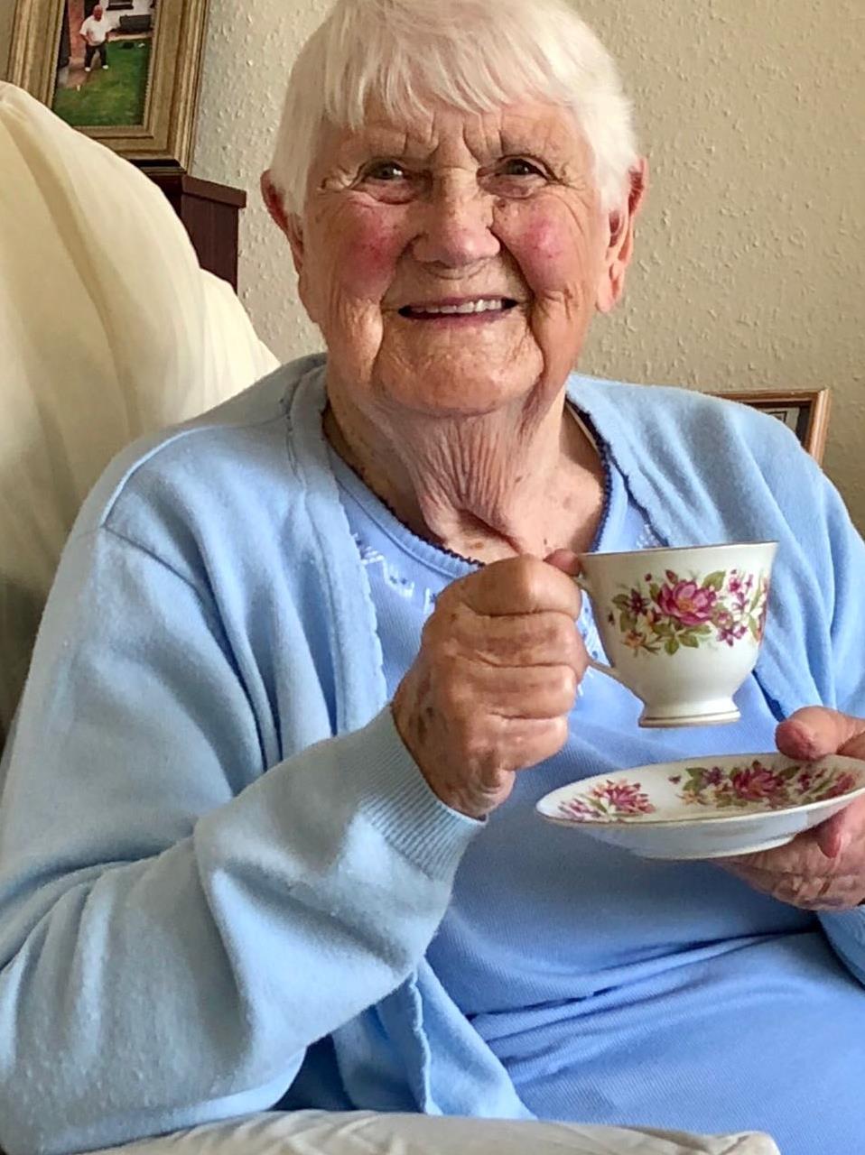 Funeral Notice for Mrs Beryl Evelyn Morgan