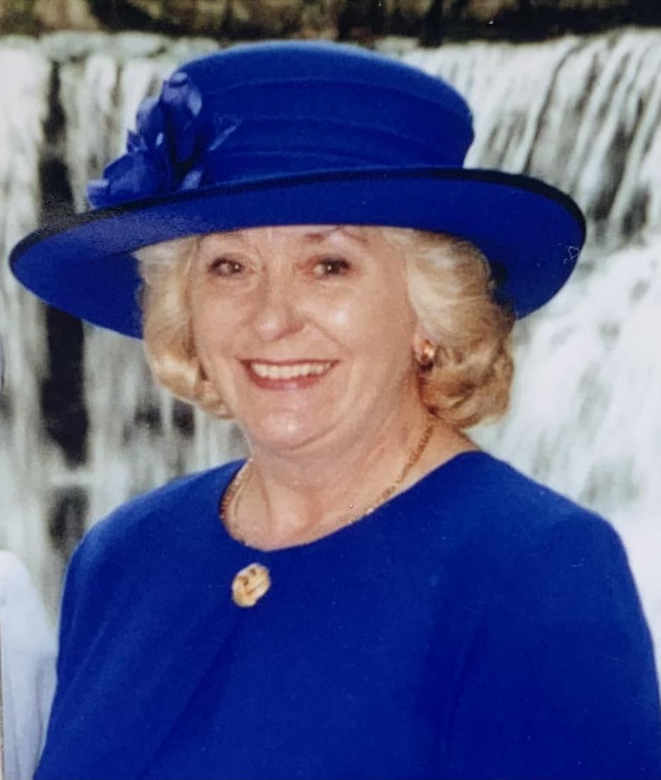 Funeral Notice for Mrs Joyce Crowther