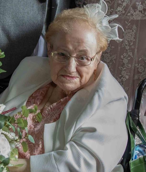 Funeral Notice for Mrs Colleen Clayton