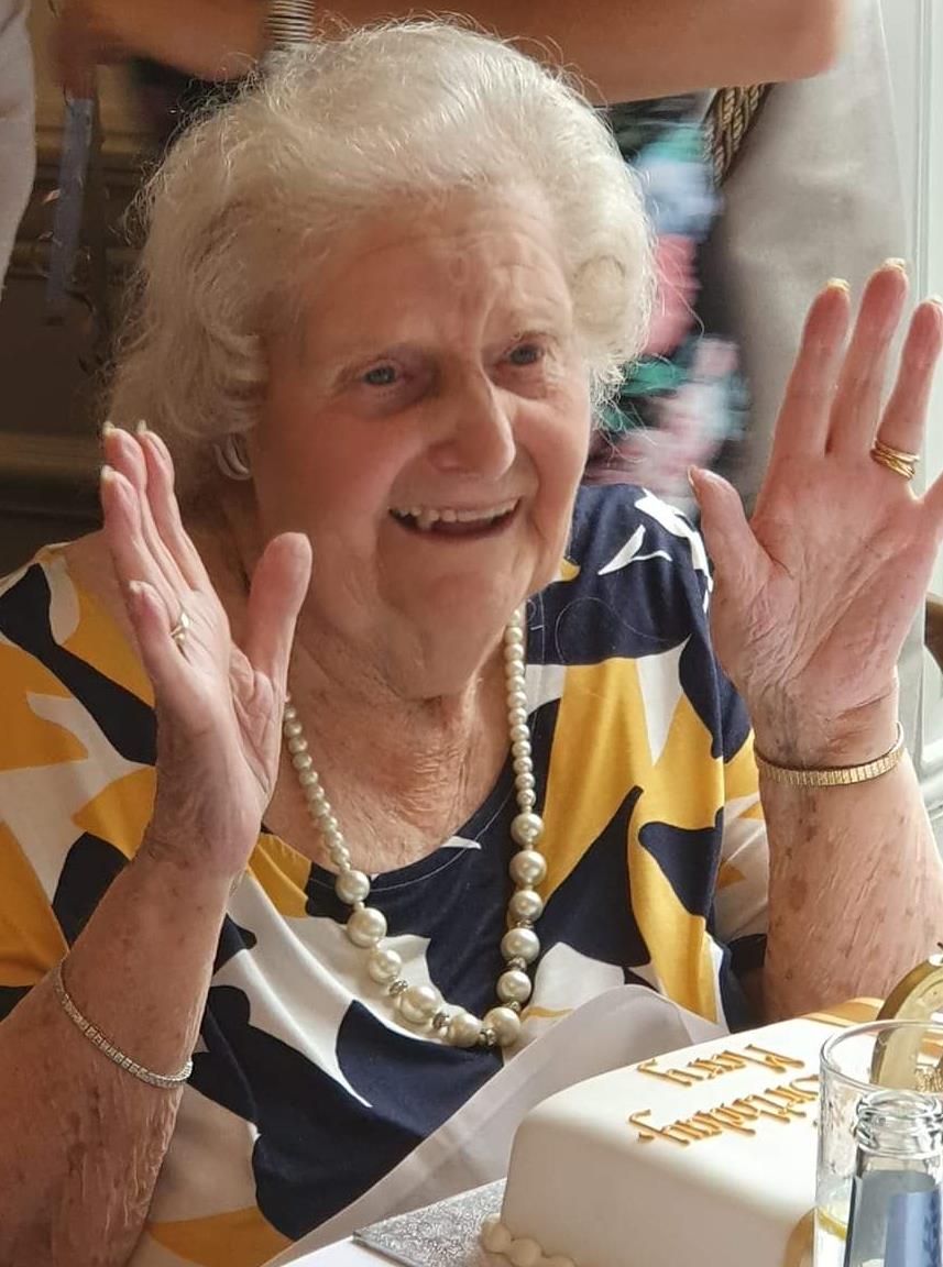 Funeral Notice for Mrs Mary Squire