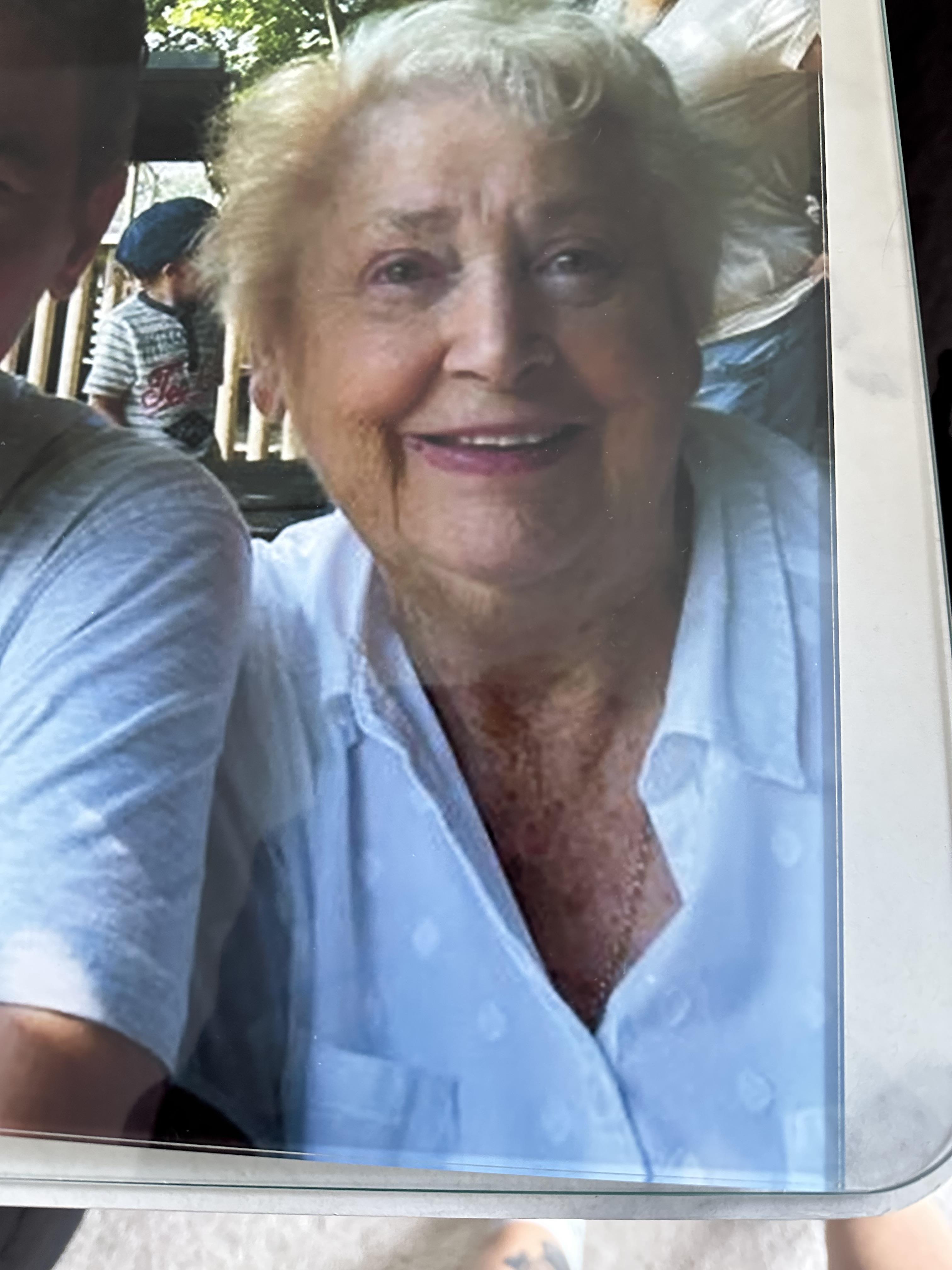 Funeral Notice for Mrs Muriel Elsie Myhill